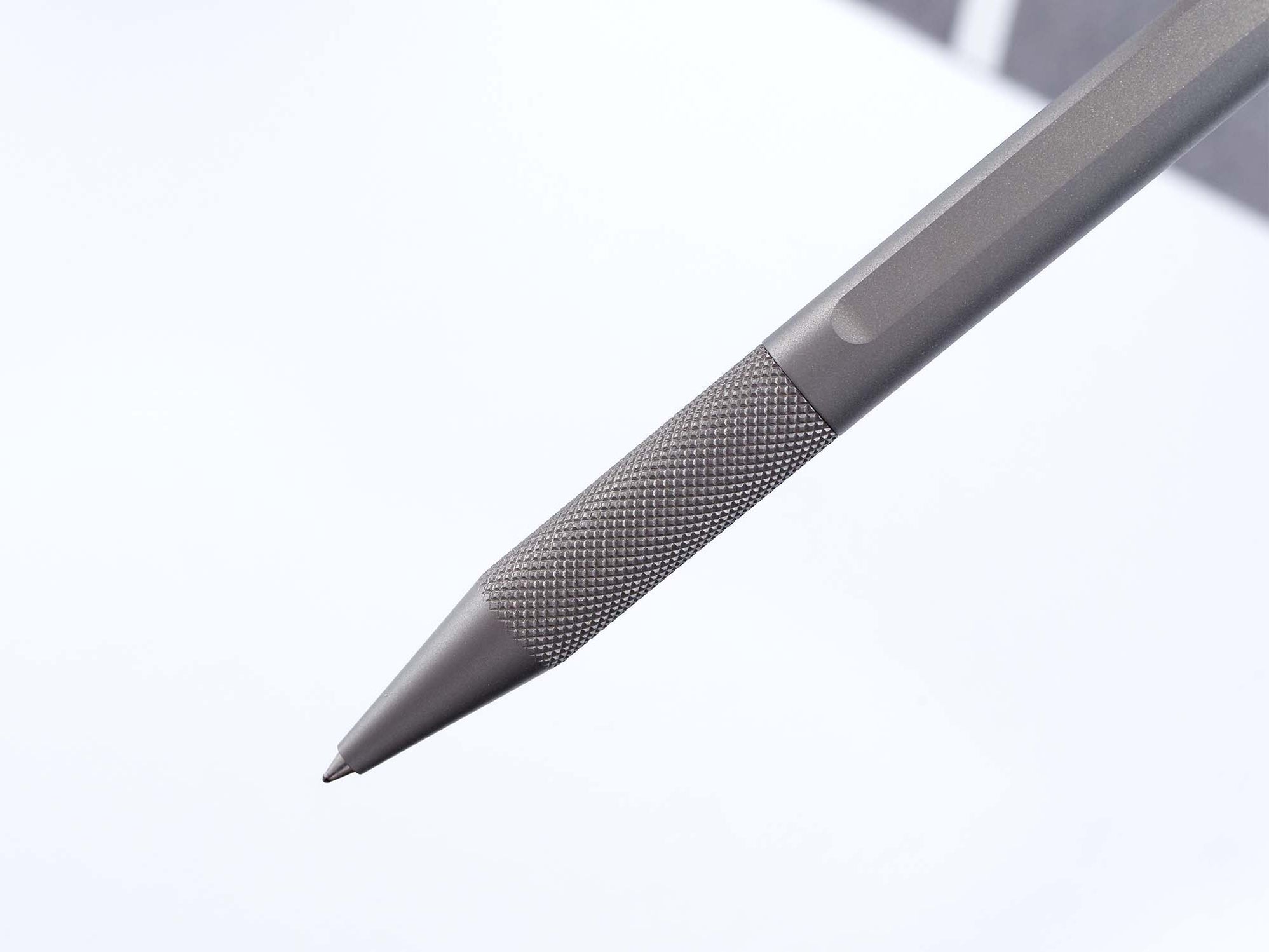 Pulsar Titanium Bolt-Action Pen– Namisu