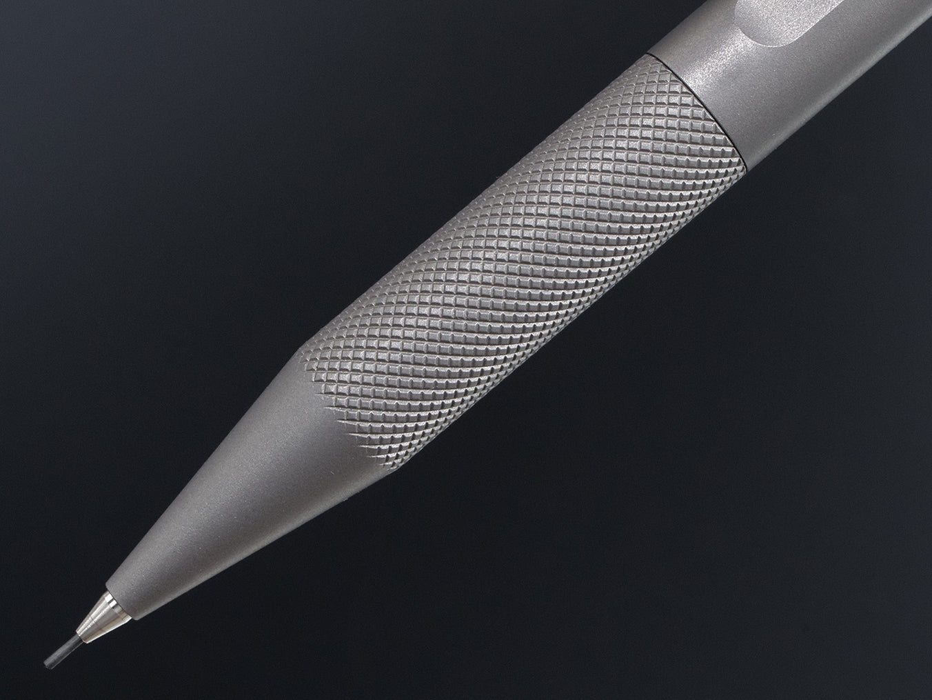 Pulsar Titanium– Namisu